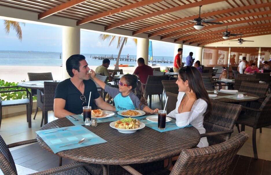 Reserva DAY PASS en Ocean Spa Hotel, Day pass en Cancún | SUPERPASS